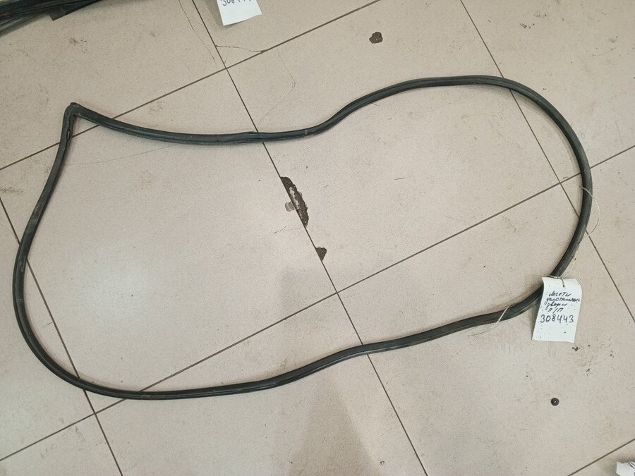 Уплотнитель двери передней правой от Chevrolet Lacetti J200 2003-2013