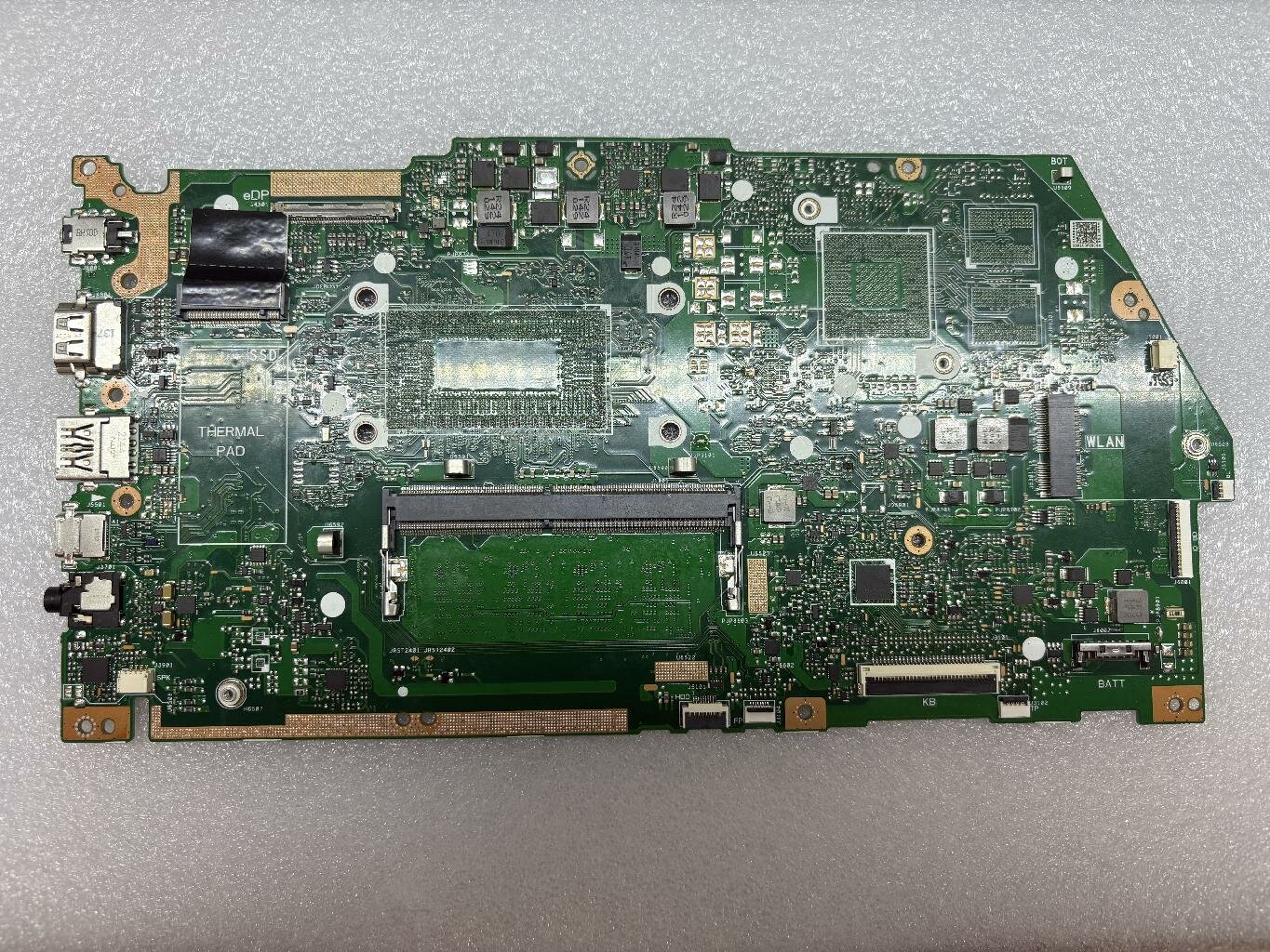 Материнская плата ASUS X513EAN донор компонентов (040731)