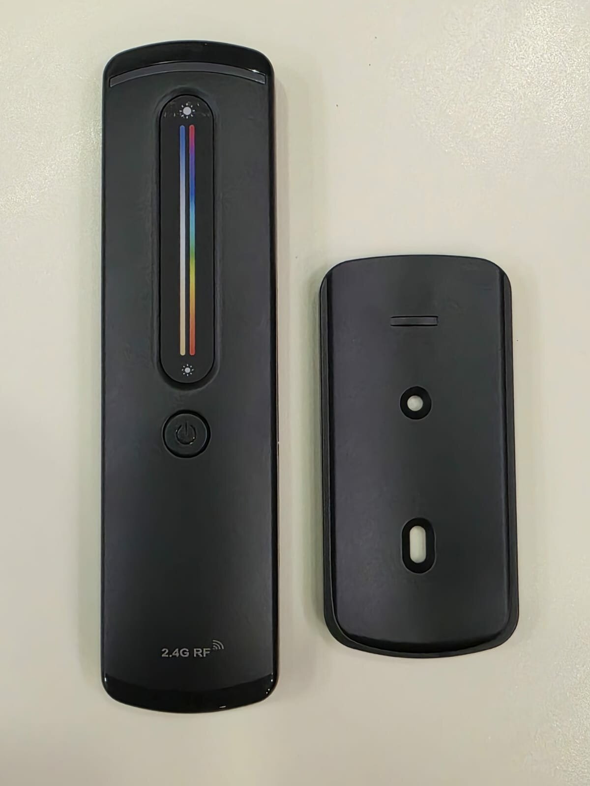 Пульт управления лентой RGB/RGBW/RGBBCCT, RFB2.4G черный IP20