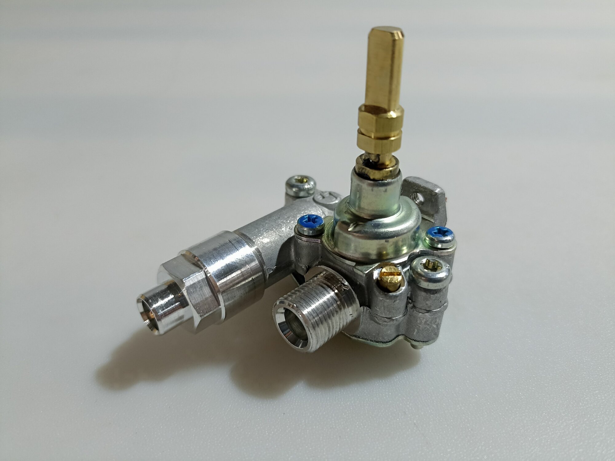 Кран газовый малой конф, для варочной поверхности газовой Hansa BHKS310301