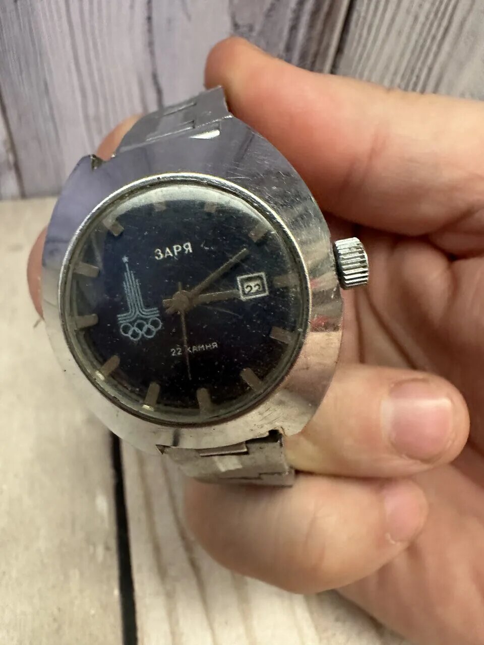 Часы наручные Заря 22 камня Олимпиада ссср 1980 годы механика отличные