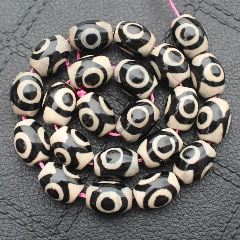 Древние тибетские агатовые бусины Дзи, лаerf beads, смешанные