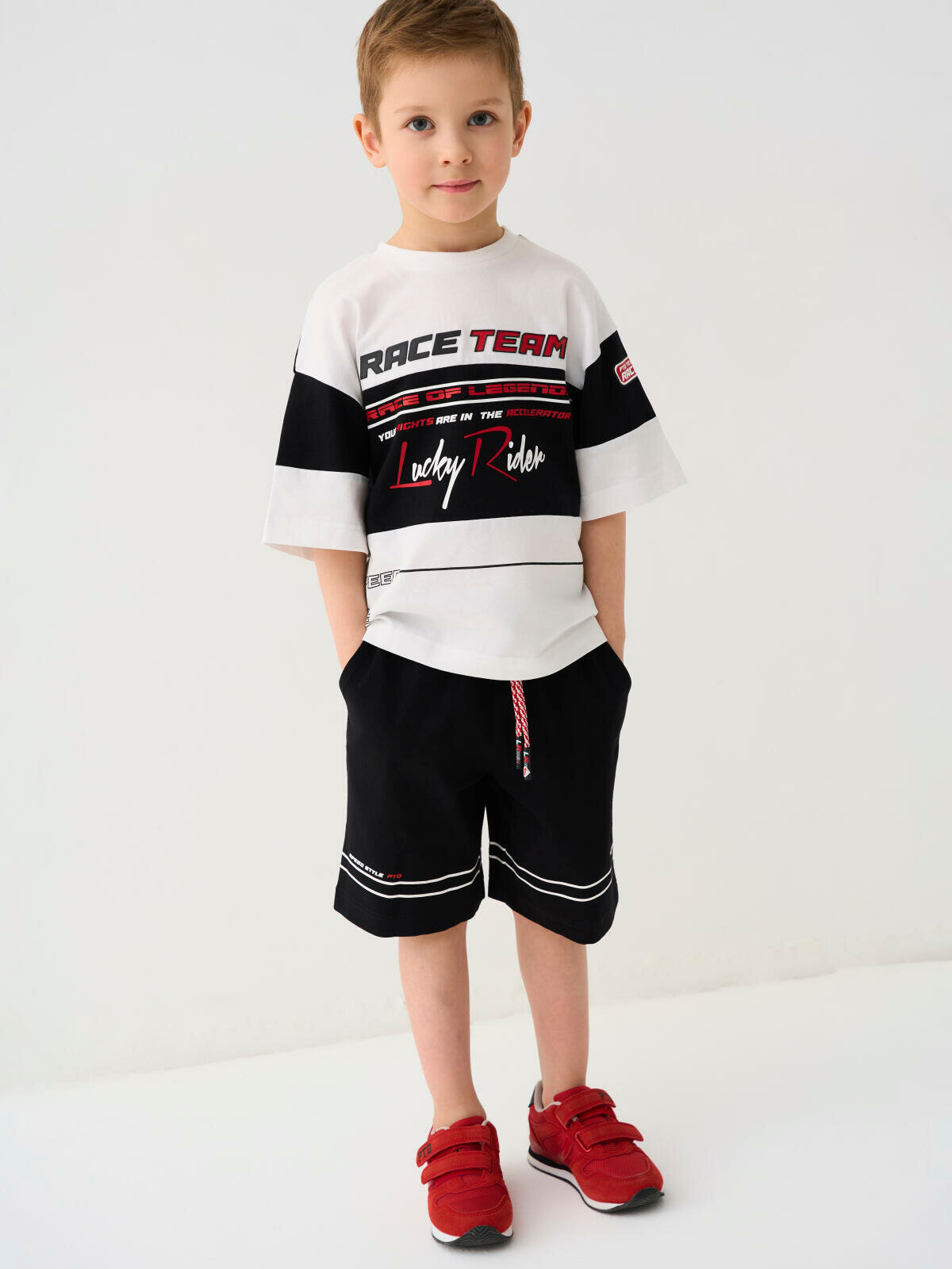 Комплект одежды