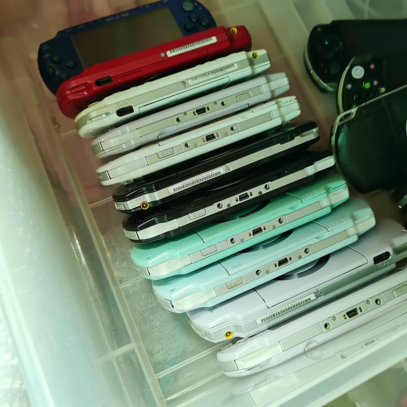 Оригинальная игровая консоль Sony PSP3000, PSP2000, PSP1000, бывшая в употреблении консоль, портативная консоль с эмулятором FC.