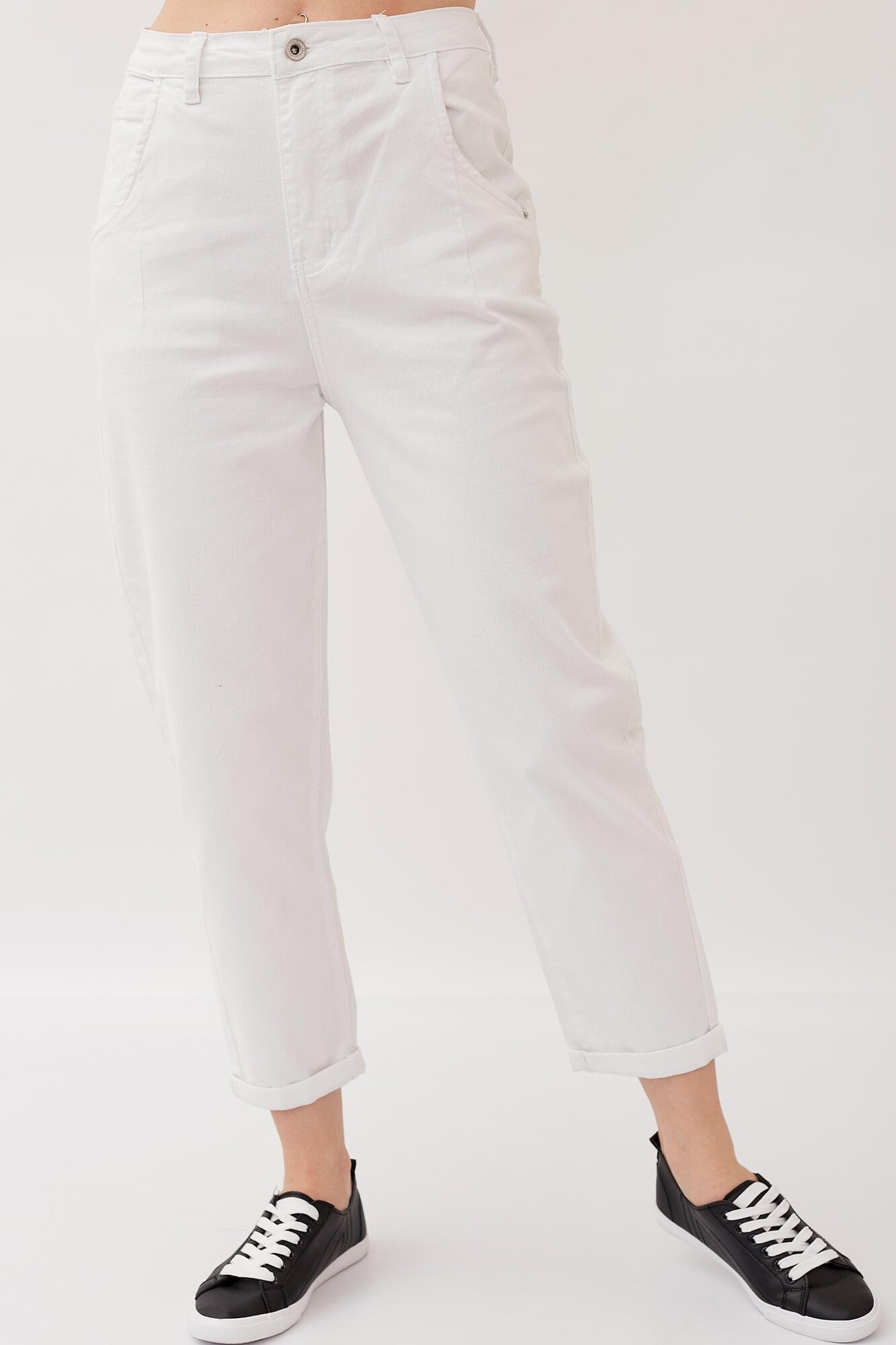 Брюки бананы