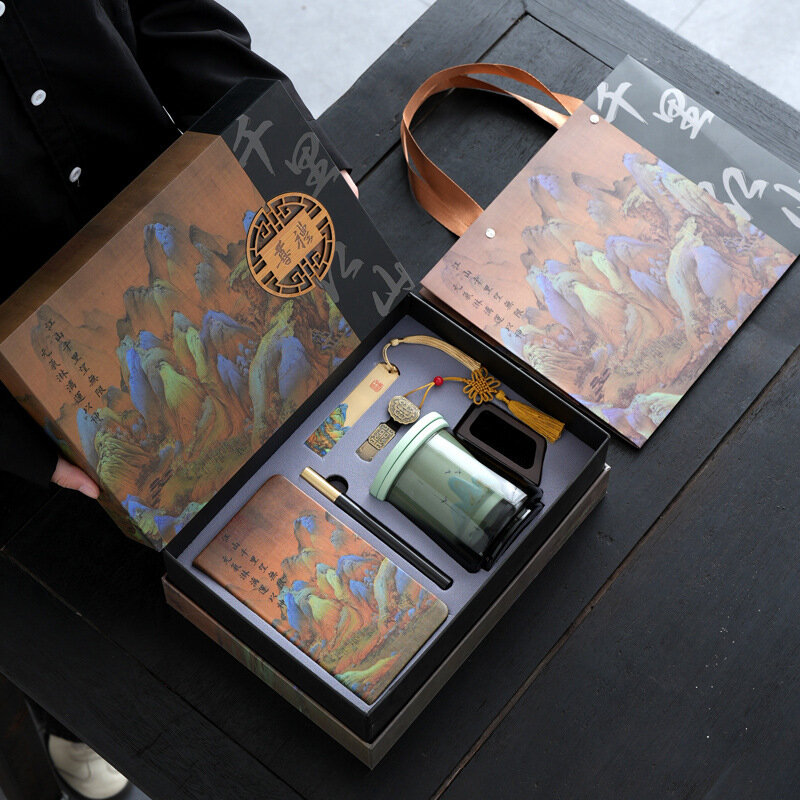 Подарки для корпоративных ежегодных встреч, тимбилдинга, празднования годовщины компании, подарки для клиентов и сотрудников на церемонии открытия, креативные подарочные наборы.