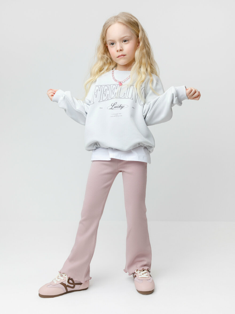 Брюки трикотажные клеш для девочек