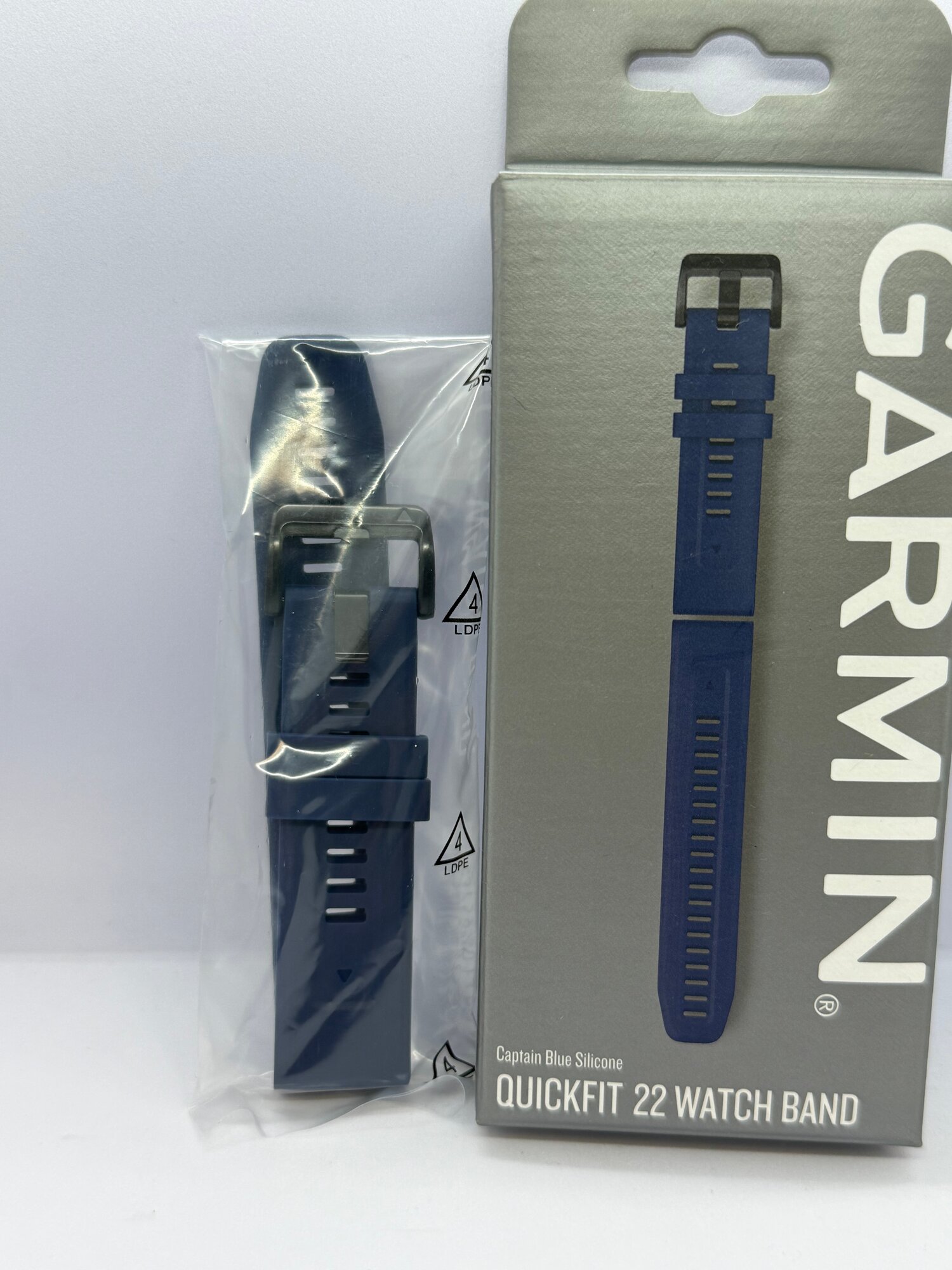 Ремешок сменный Garmin QuickFit 22mm Quatix 7 Captain Blue, 010-13111-31, синий из гипоаллергенного силикона