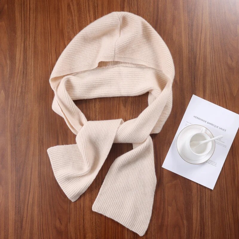 Шарф-капюшон для женщин