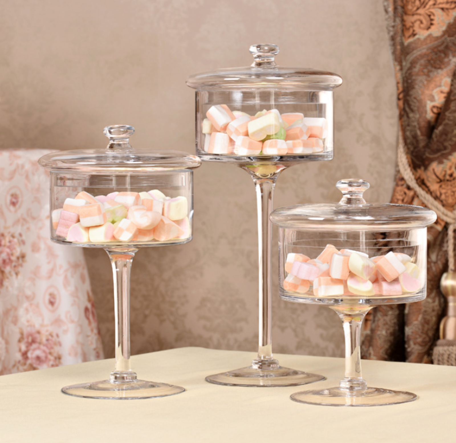 Креманка MyPads Y549201 из стекла с крышкой и длинной ножкой для мороженого и десертов