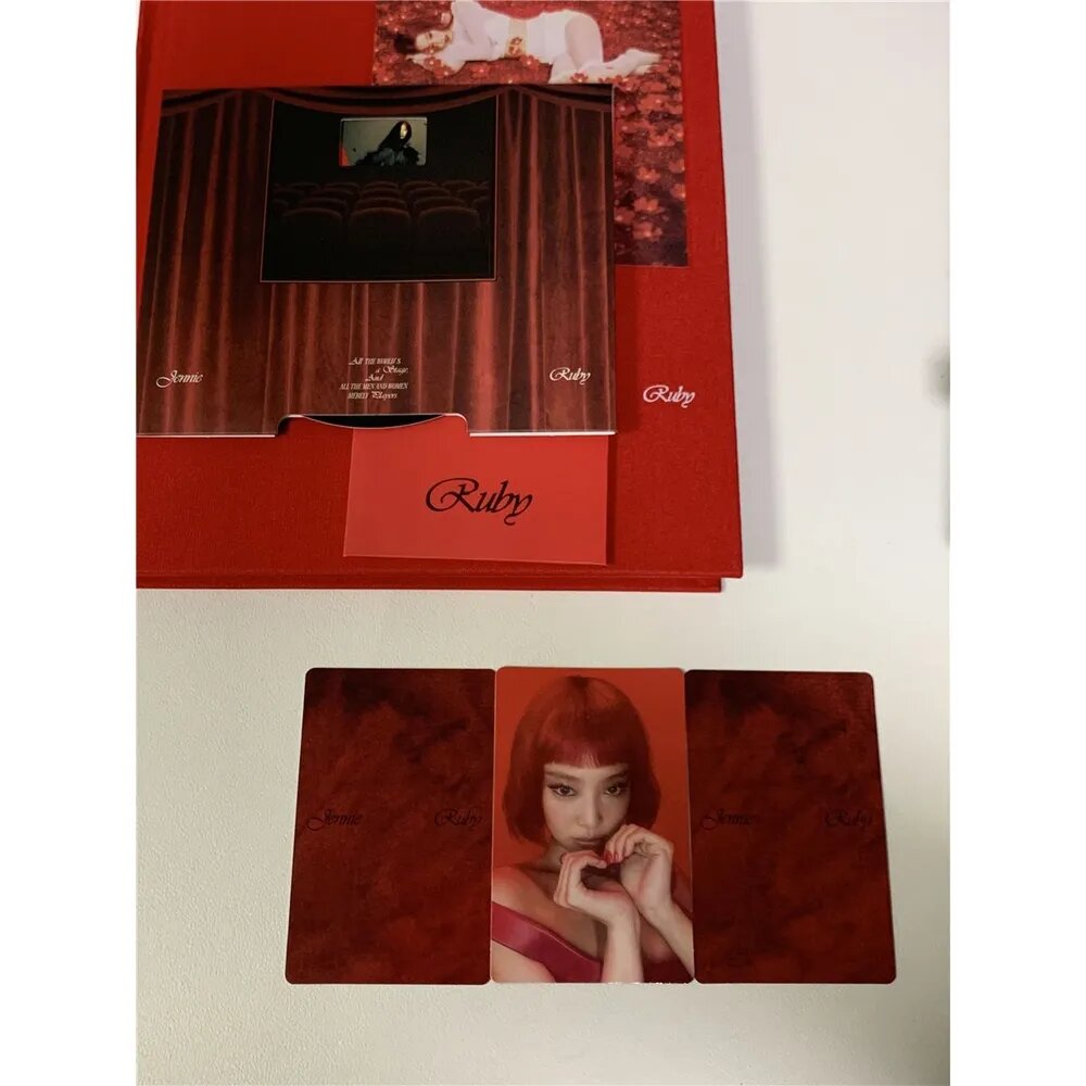 Альбомы JENNIE - The 1st Studio Album Ruby Фотоальбом из картона, 1 CD, К-поп — фото 1