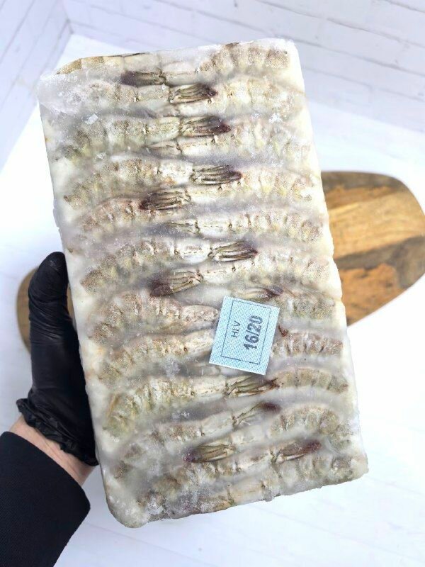 Креветка Ваннамей, без головы, в панцире, свежемороженая во льду 1,8 кг, 16/20