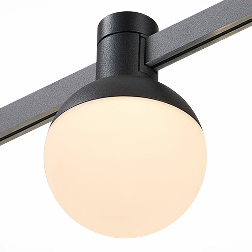 ST815.406.05 ST-Luce Магнитный трековый светильник FARM Черный LED 1*5W 3000K 78Lm Ra90 120 IP20 D75xH109 24.