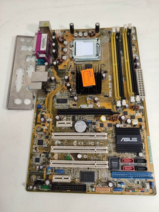 Материнская плата 775 Asus P5LD2 SE