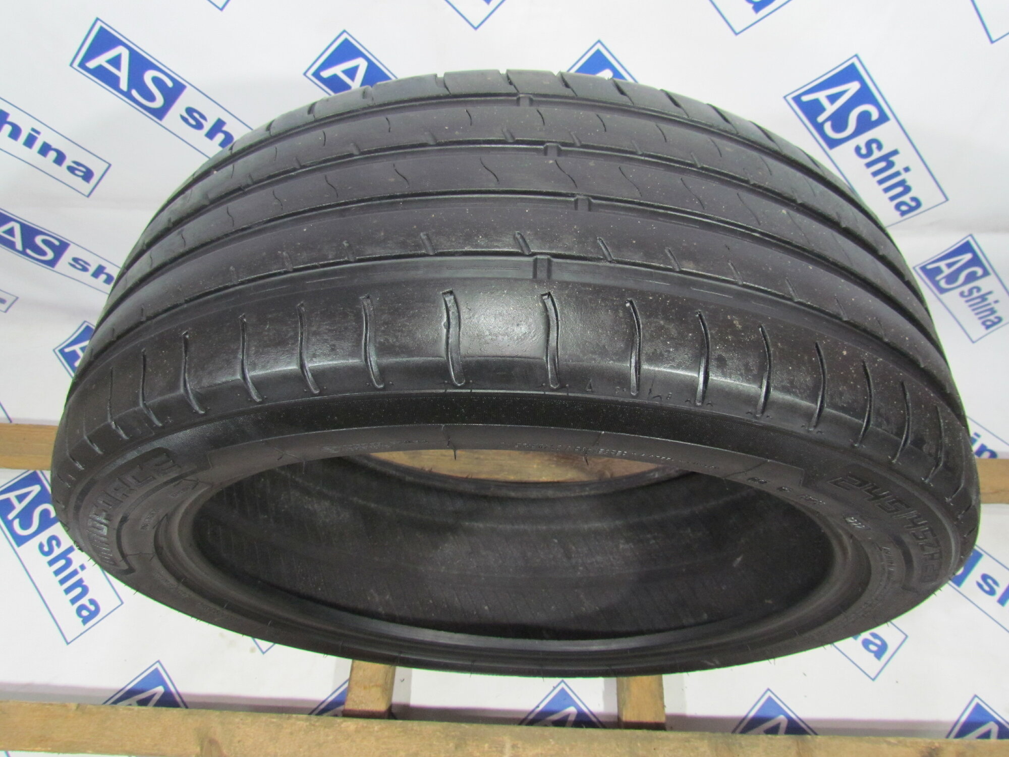 Windforce Catchfors UHP 245 45 R20 летние БУ шины 20-35% износ , артикул 0028826