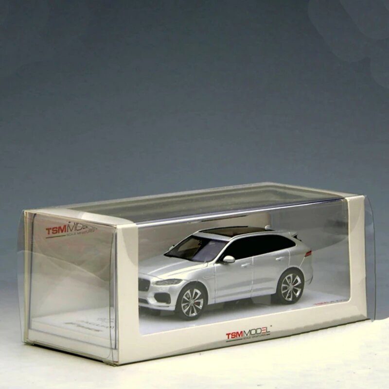 WELLY 1:43 масштаб 2016 F-Pace серебристый полимер
