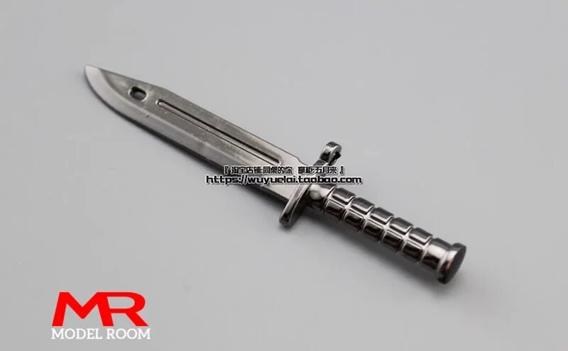 Модель кинжала 1/6 серебряного цвета DBQ021C