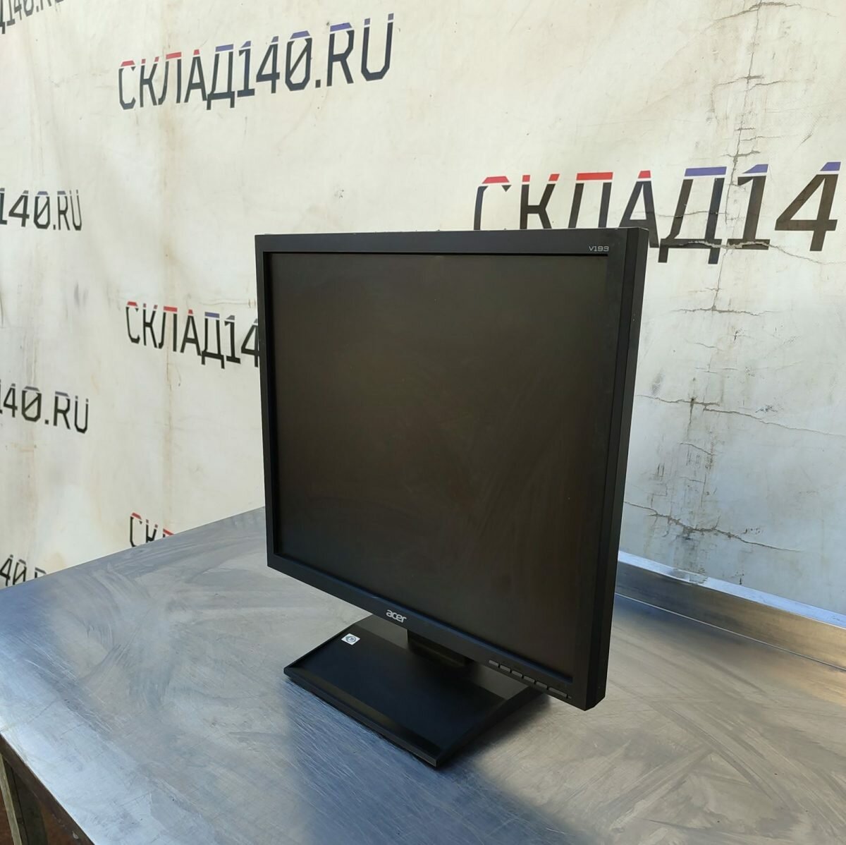 Монитор Acer v193 — фото 1