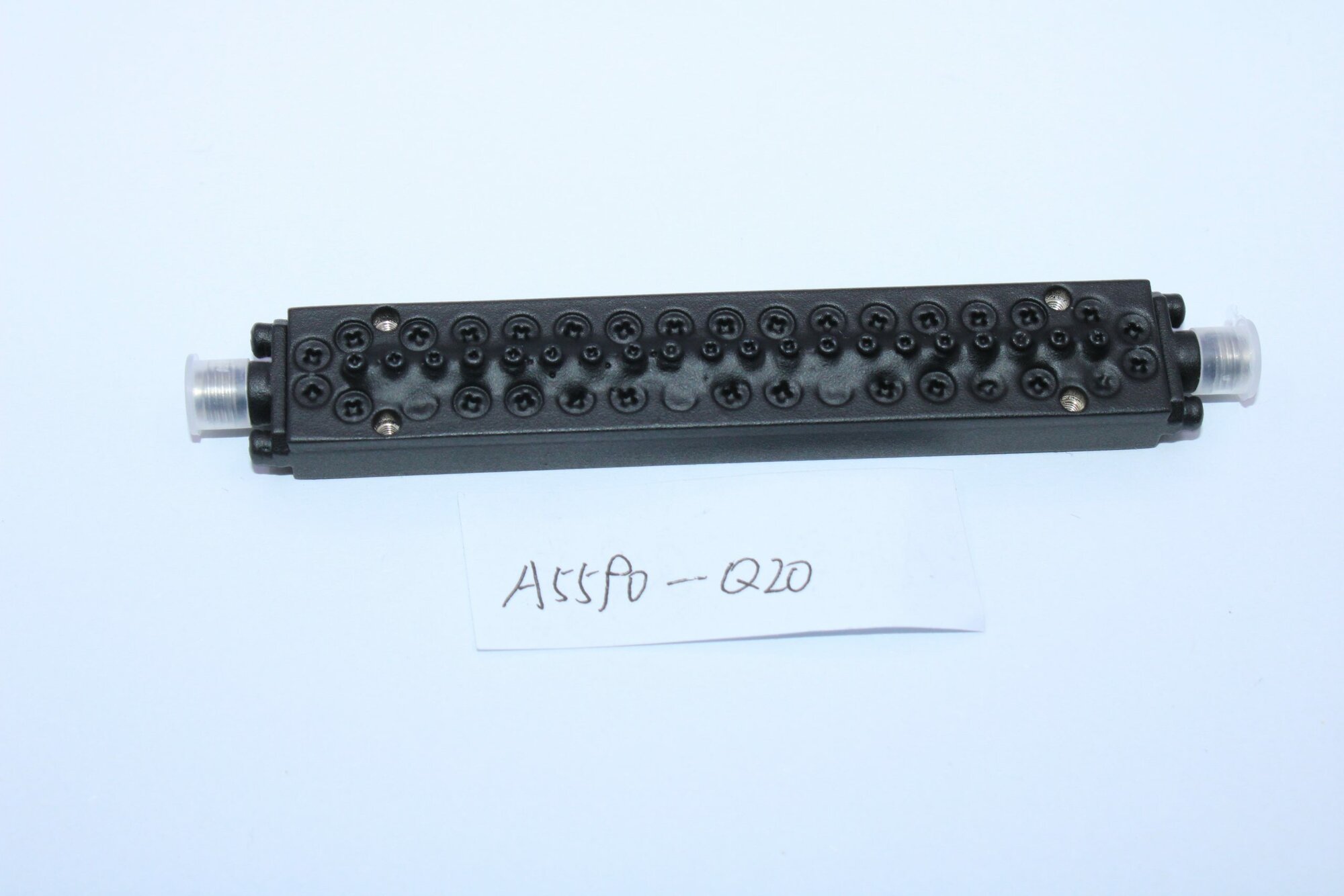 Band pass Filter From 37.7 ~43.5GHz OBP-40600-5800 With SMA-Female Connectors