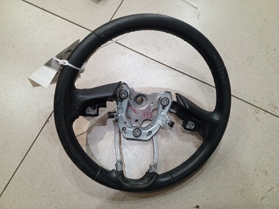 Рулевое колесо от Hyundai Solaris 2010-2017
