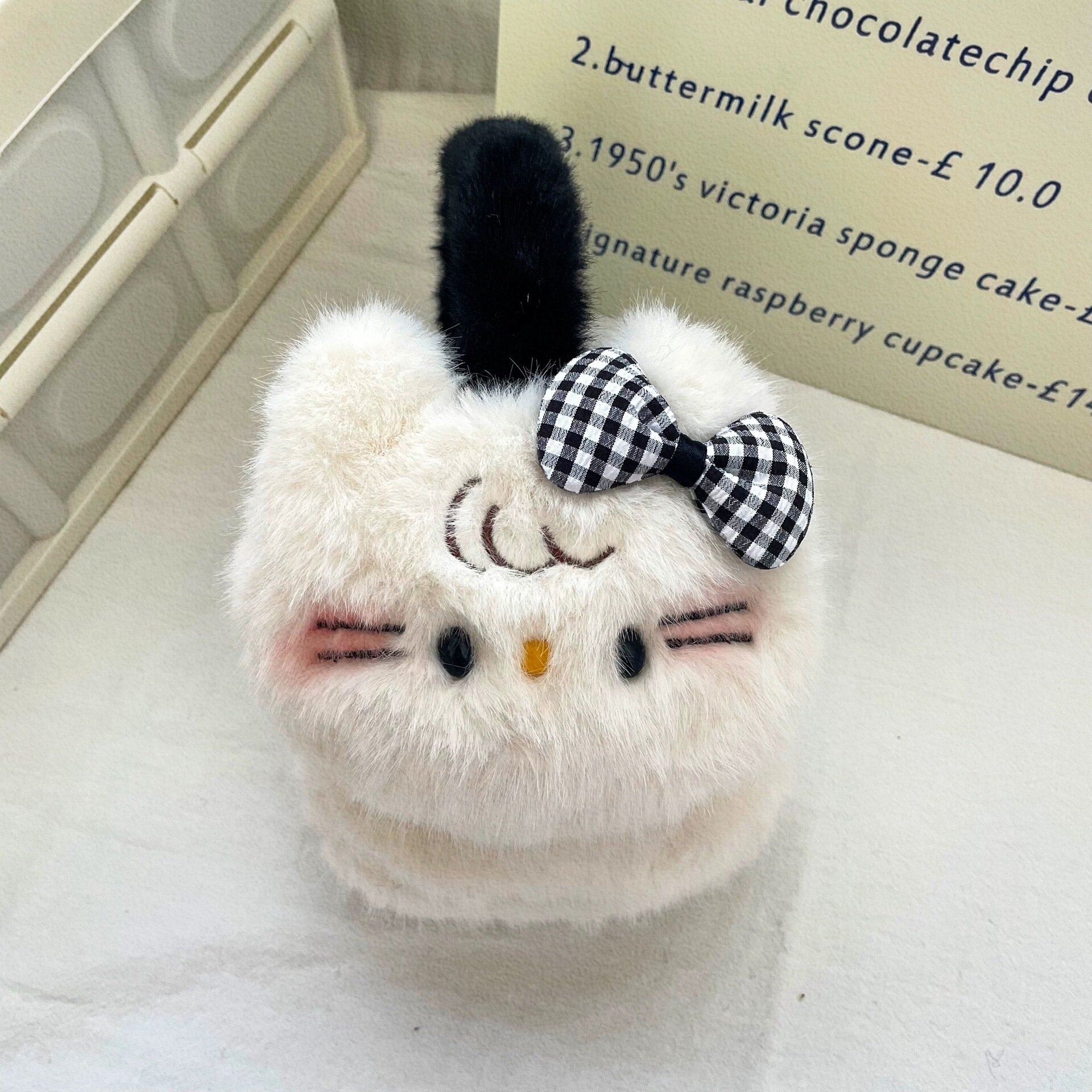 2026 Новейшие Ins Мультяшные Милые Кошачьи Плюшевые Наушники с Бантиком для Женщин Осень Зима Защита Ушей Тепло Защита от Холода Ветрозащитные Наушники для Детей