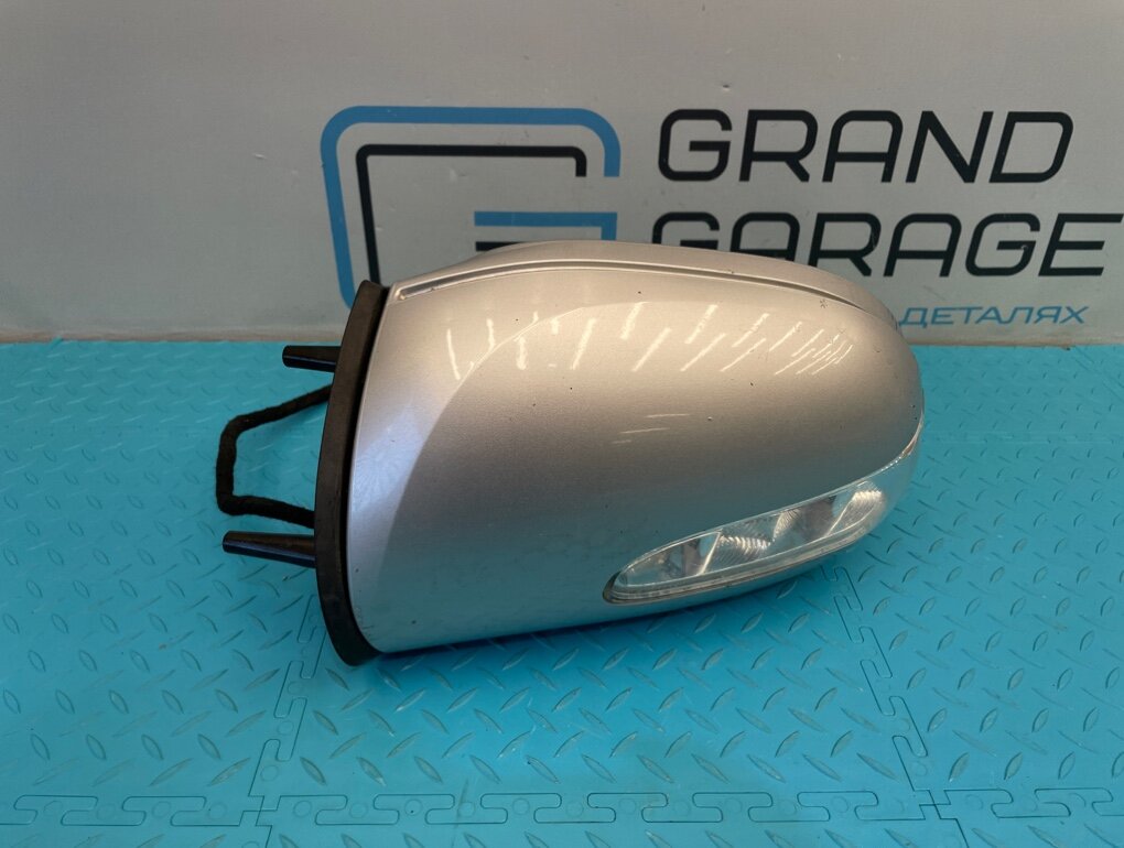 Зеркало Mercedes-Benz M-Class 2006 W164 642.940 3.0 OEM A1648101193
