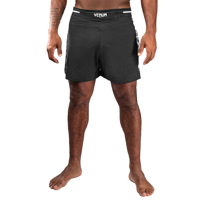 Шорты спортивные