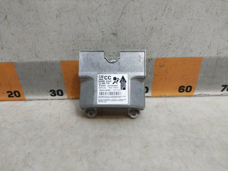 Б/У Блок SRS, аир баг Блок управления AIR BAG Opel Astra 2010 H, L69 488957 OPEL арт. 13288176