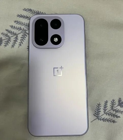 Смартфон OnePlus 15, 16ГБ/1ТБ, global