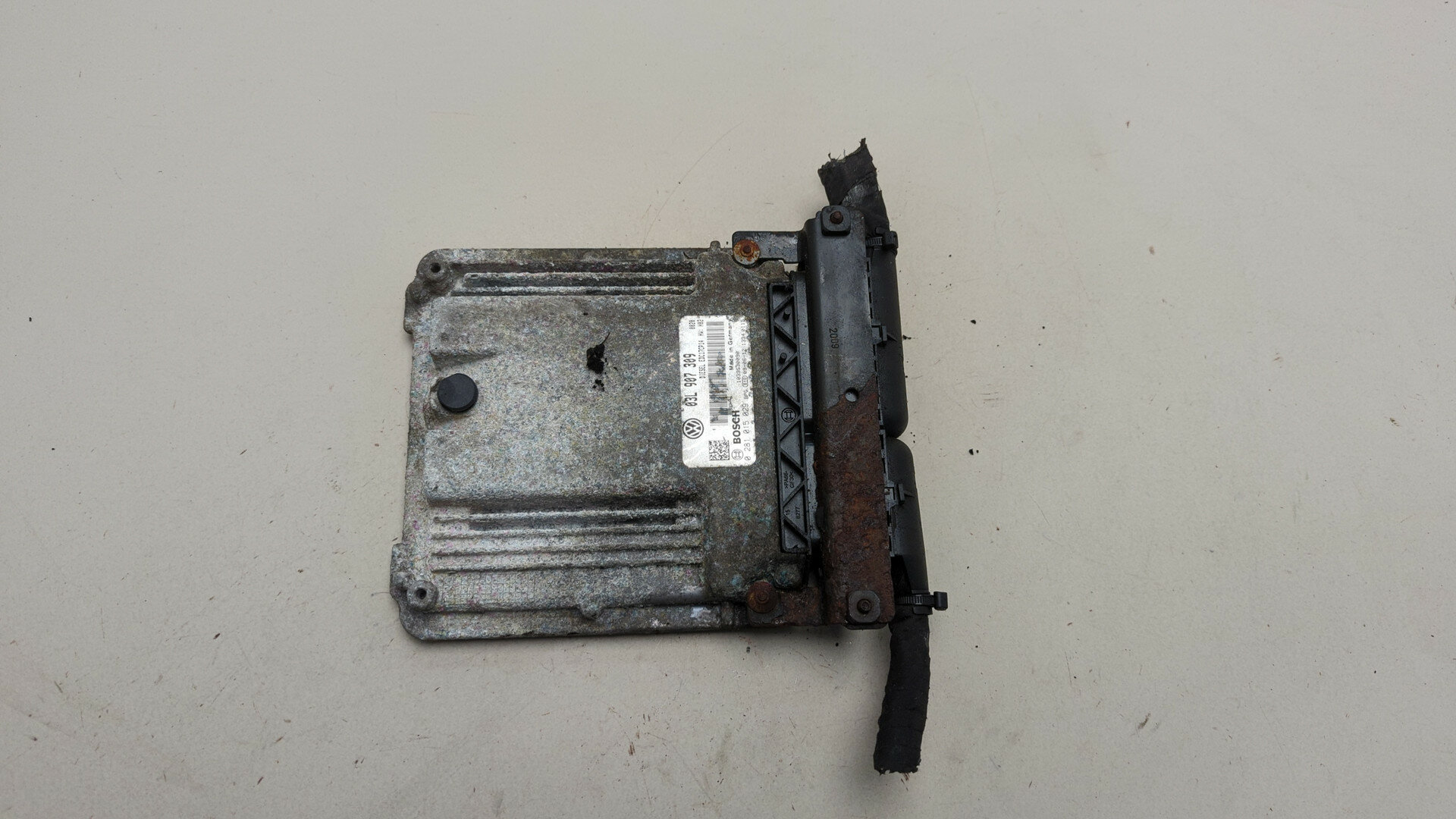 Блок управления двигателем Volkswagen Passat 6 Б/У