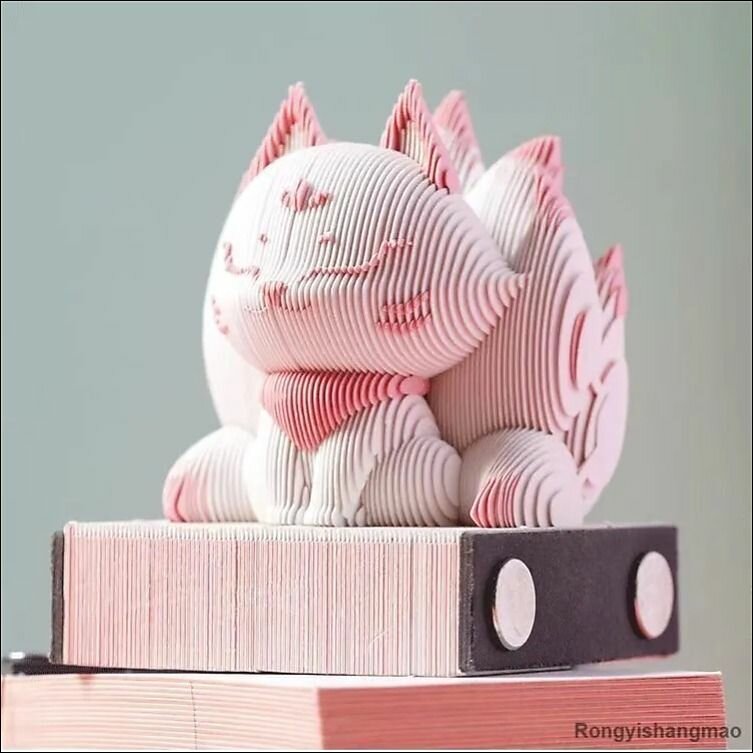 Отрывной календарь 2025 года с искусством на шелковисто-матовой бумаге