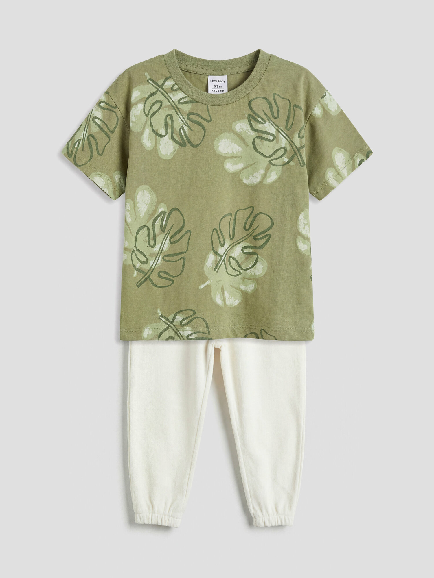 Комплект одежды