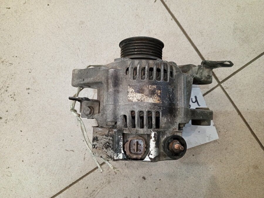 Генератор от Toyota Vitz 2005-2010