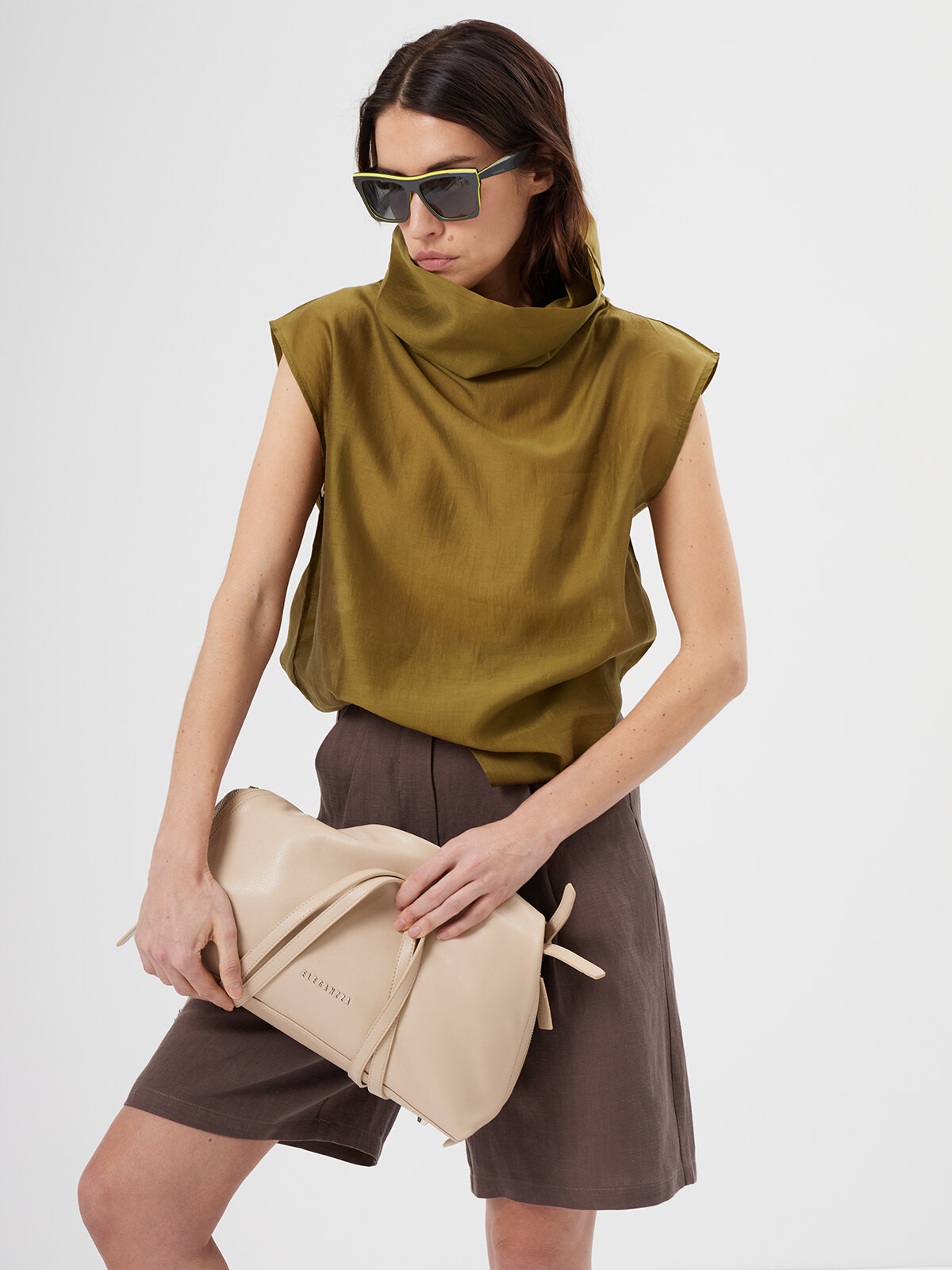 Блуза ELEGANZZA