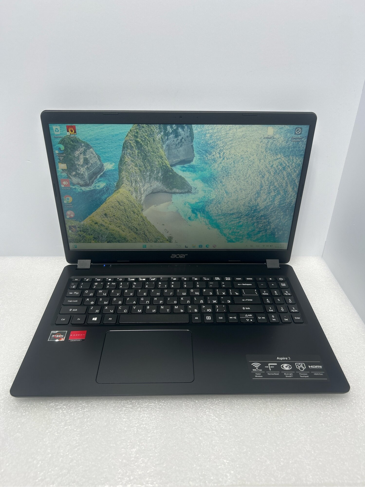 Ноутбук Acer Aspire 3 A315-42G-R7EH (NX.HF8ER.026) 15.6"/AMD Ryzen 5 3500U/RAM 8GB/HDD 1000GB/SSD 128GB/AMD Radeon 540 2Gb/1366*768/TN/Windows11/Подсветка кл-ры: нет/черный Состояние: B1