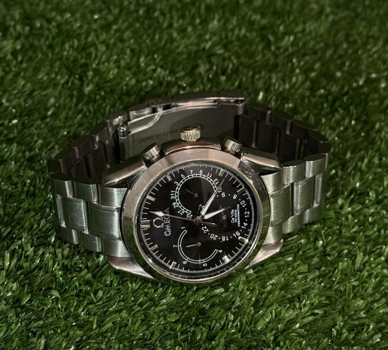 Часы Omega Speedmaster