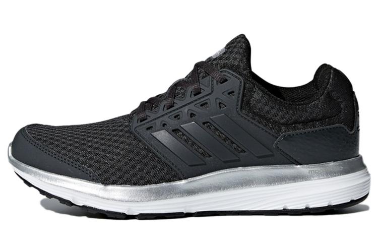 Кроссовки adidas Advantage