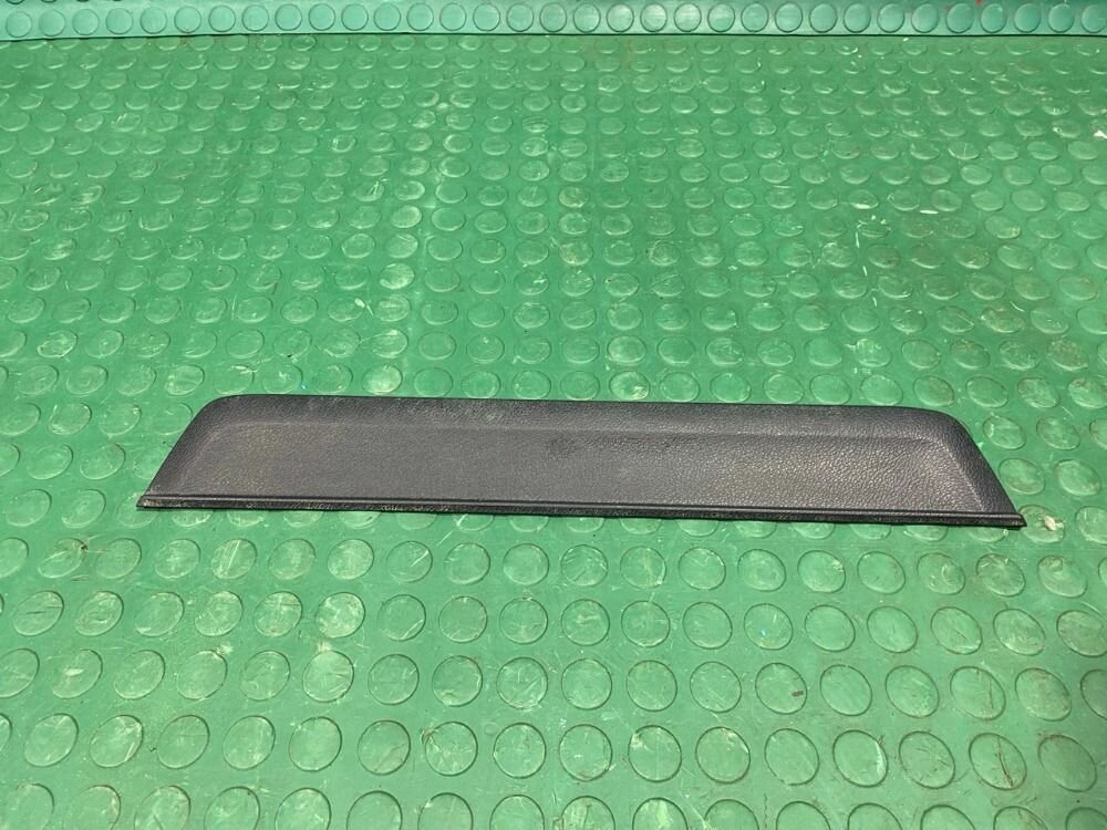 Накладка порога (внутренняя) Lexus RX IV рестайлинг (2019—2023) 6791148110