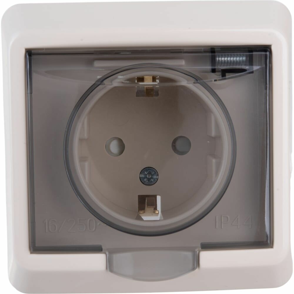 Розетка 1-м СП Этюд 16А IP44 250В с заземл. защ. шторки крем. SE PC16-044K