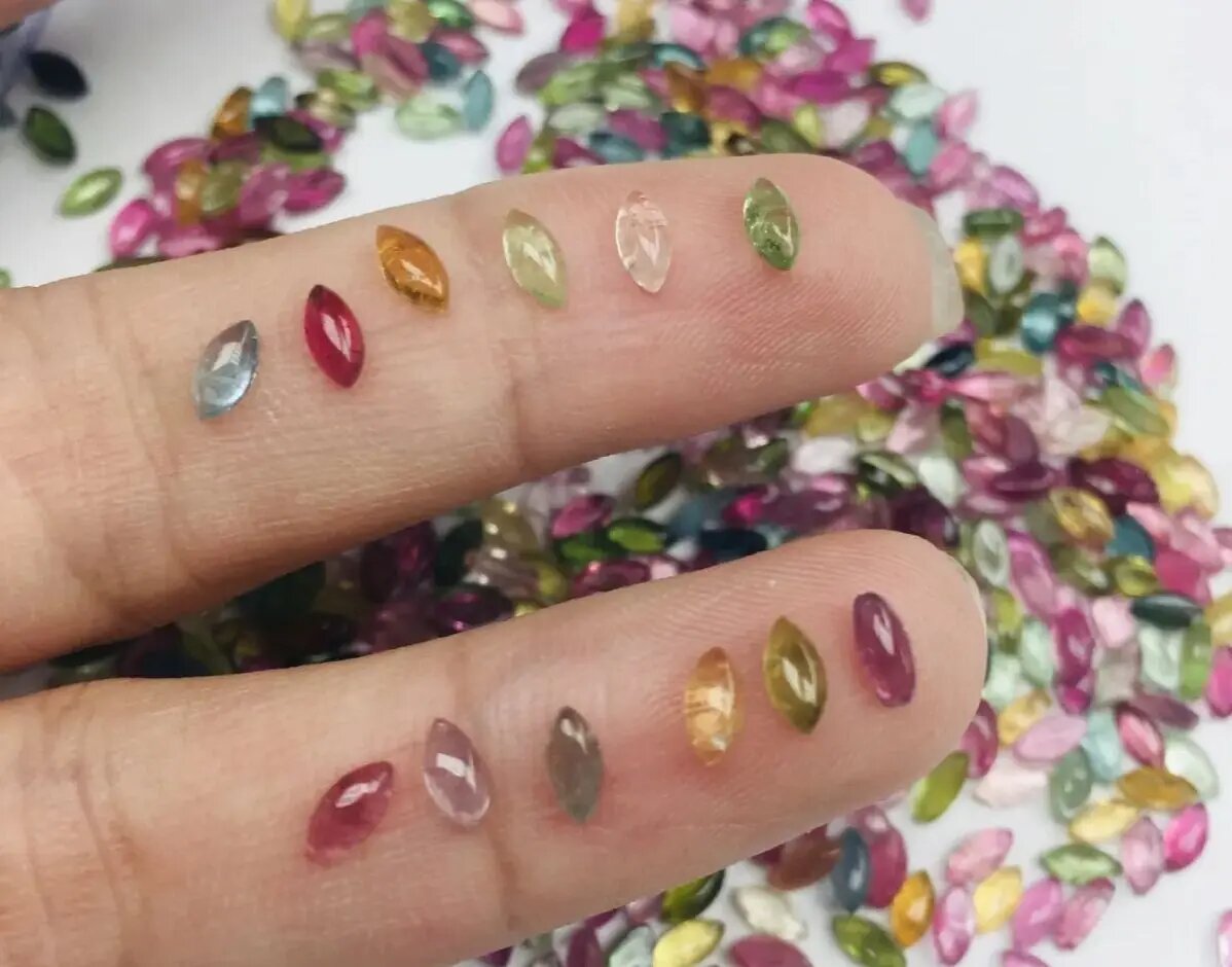 Оптовая продажа, 10 шт./упак, натуральный мультитурмалин 2,5x5 мм, драгоценный камень маркизы, ювелирные изделия, кабошон, кольцо для лица для ювелирных изделий, сделай сам