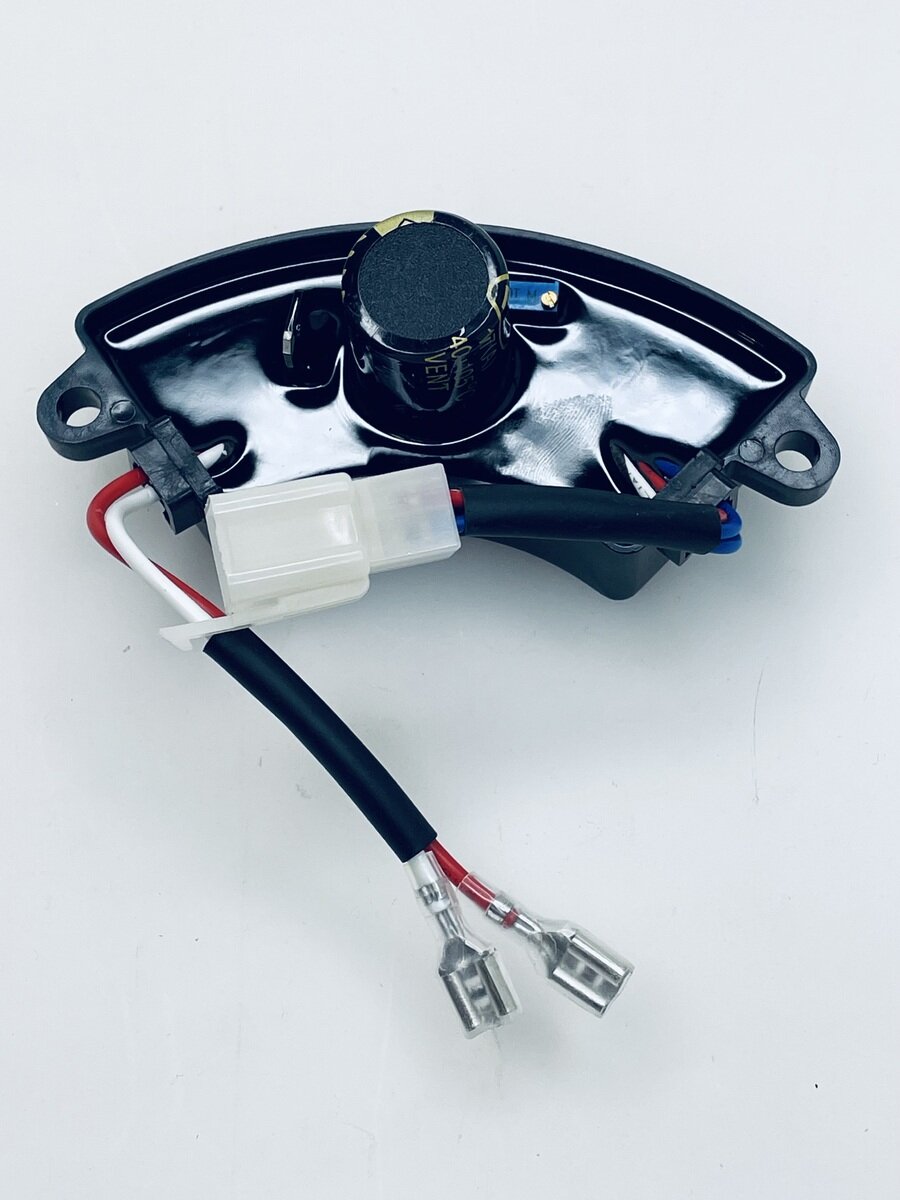 Блок AVR для генераторов 2,5 кВт пластиковый корпус 93122 №417