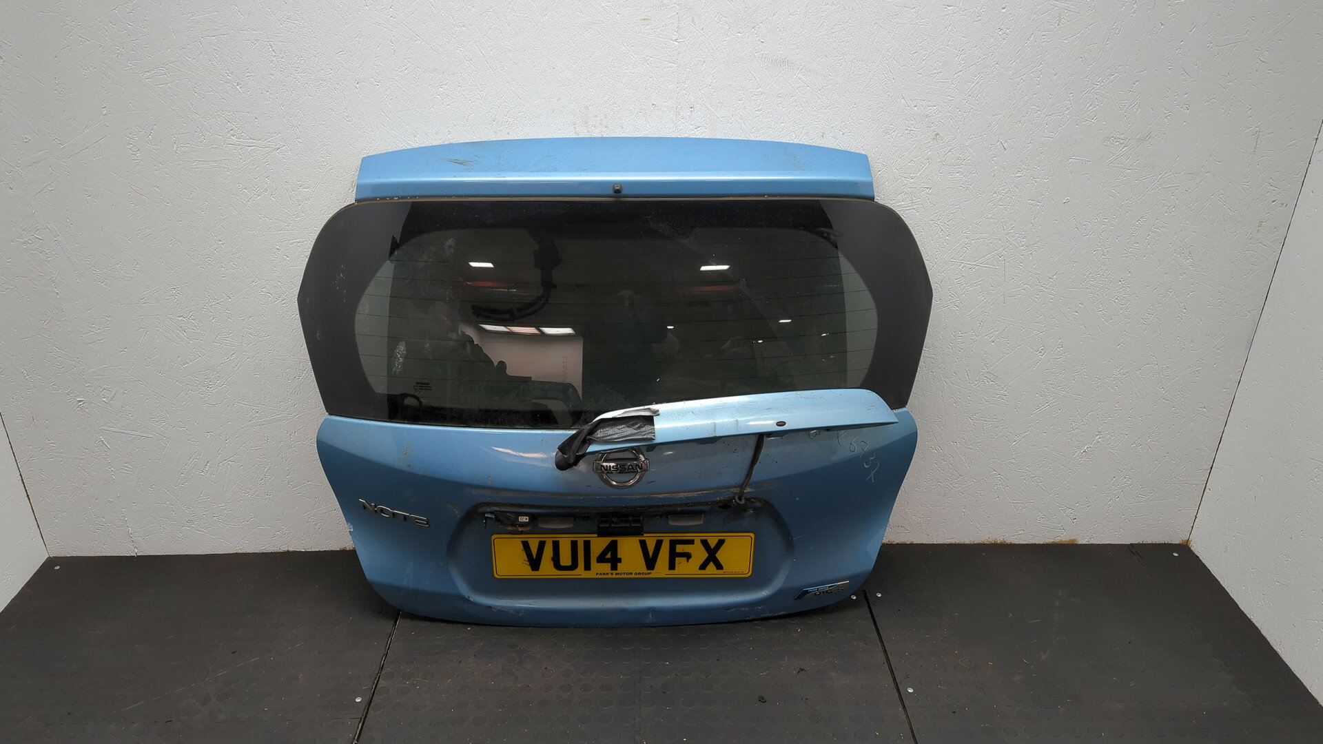 Крышка (дверь) багажника Nissan Note E12 Б/У