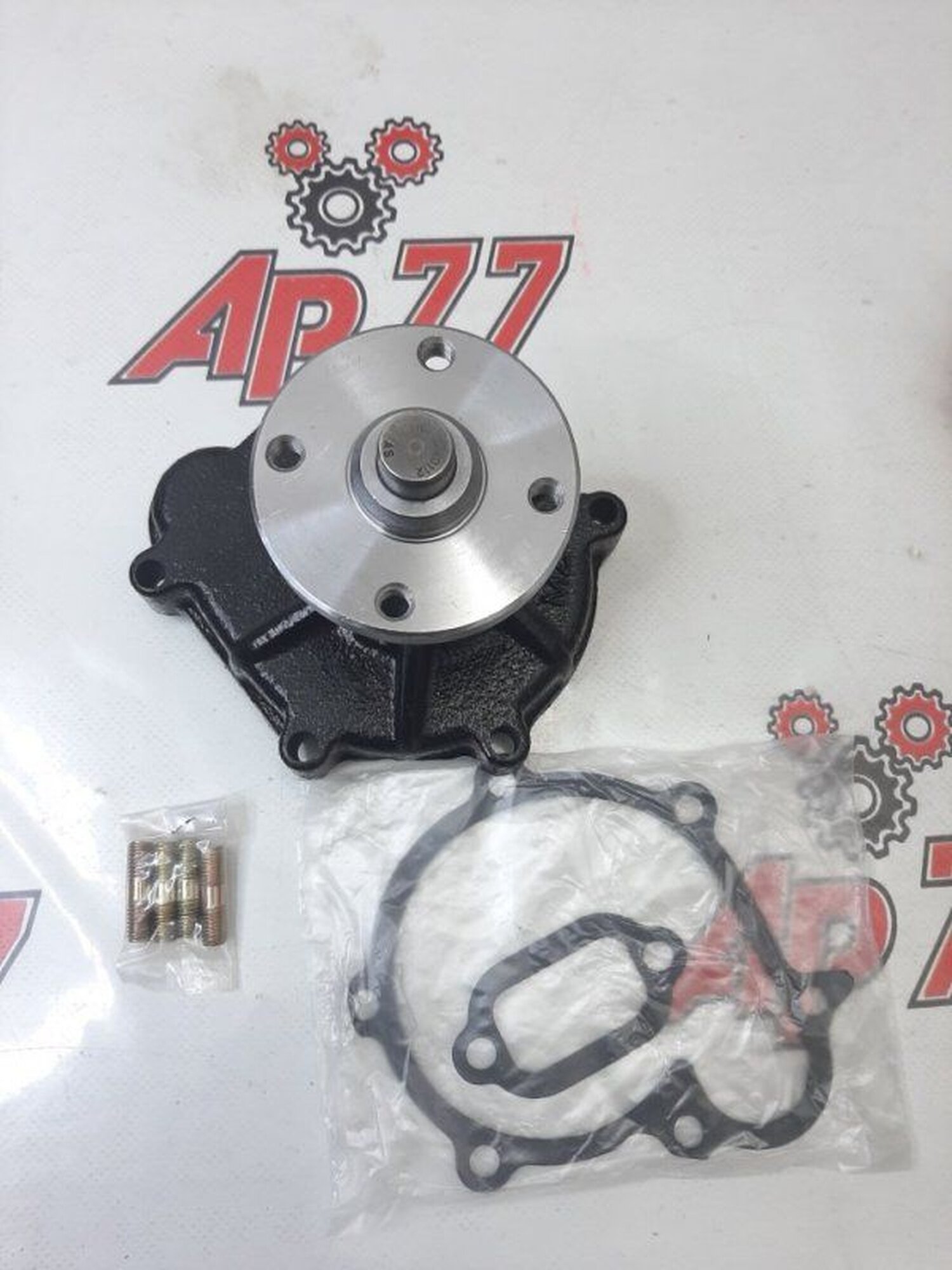 Водяной насос (помпа) AISIN для автомобилей Mazda SL, MZ25, MZ19, 1 шт.