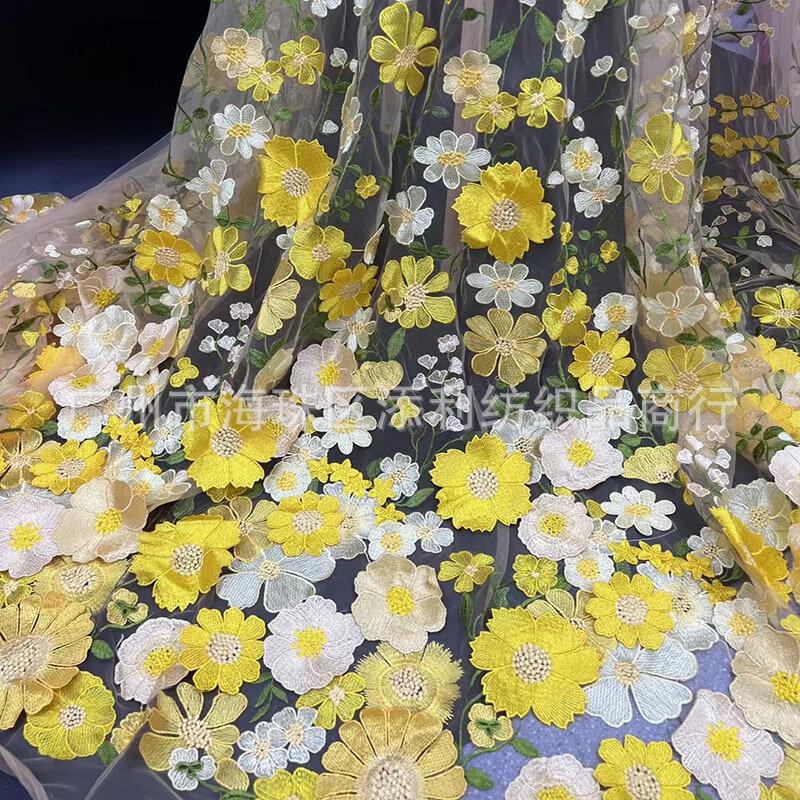 Многоцветная роза, односторонняя позиционирующая цветочная нашивка, вышитая ткань с окрашенной пряжей, высококачественная ткань для женского платья