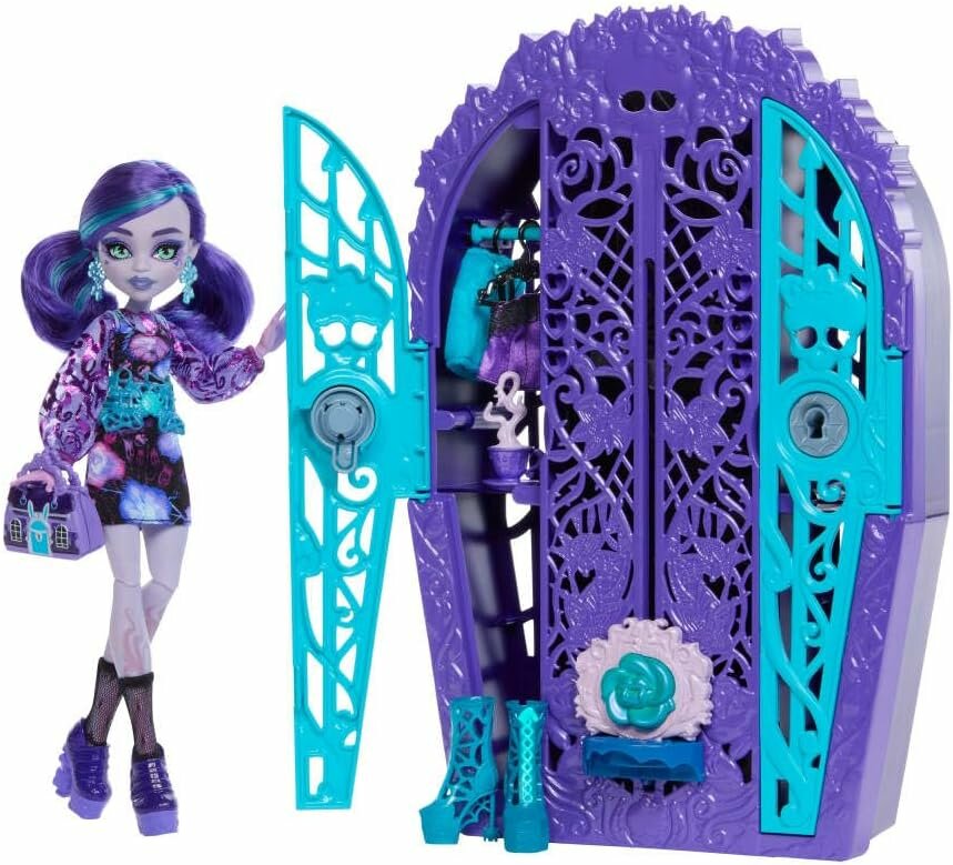 Кукла Monster High Skulltimate Secrets Garden Mysteries Twyla with Reveal Closet 19+ Surprises, Твайла