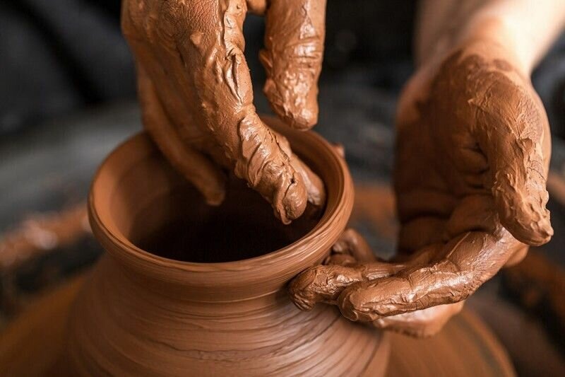 Подарочный сертификат «Мастер-класс Гончарный круг» (Занятие Индивидуальное 1 час, 1 взрослый)