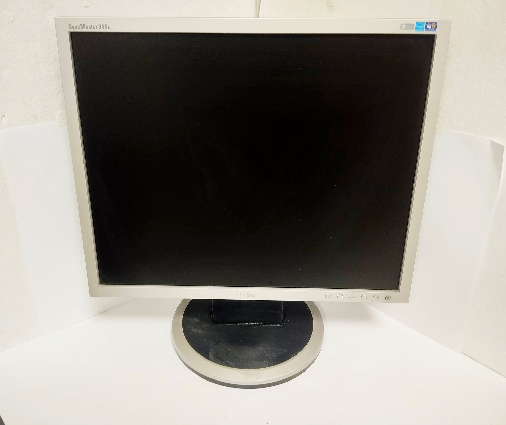 Монитор Samsung SyncMaster 940N 19"