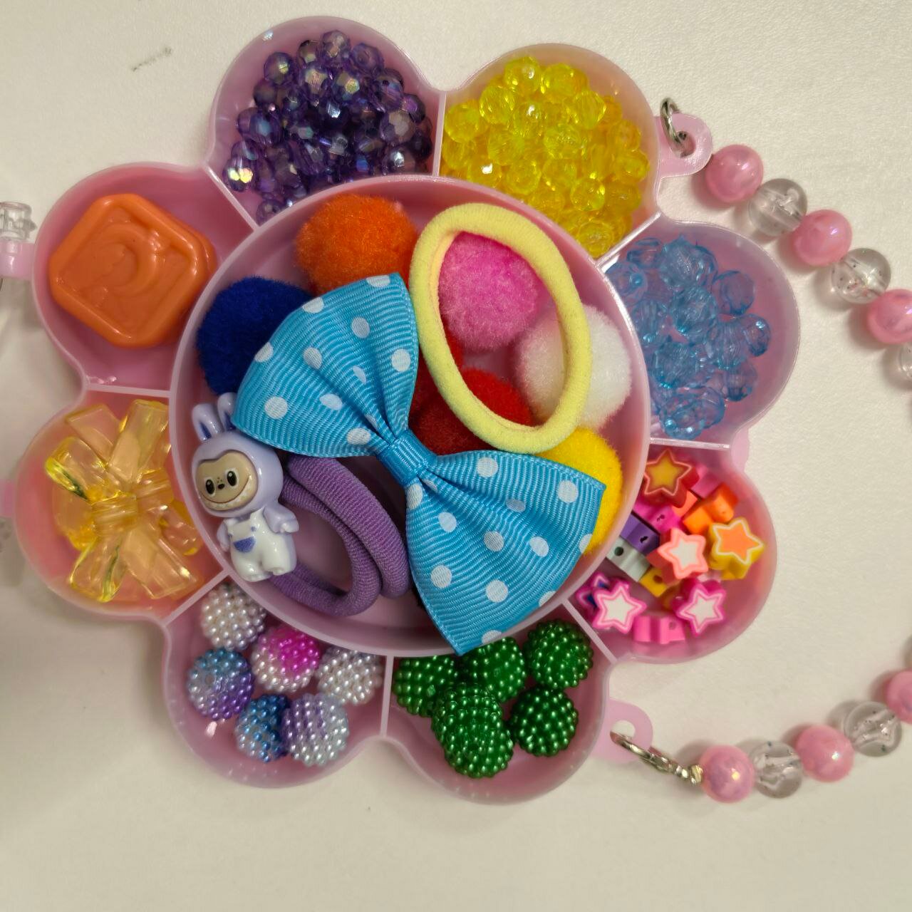 Набор из бисера "Яркие ромашки"