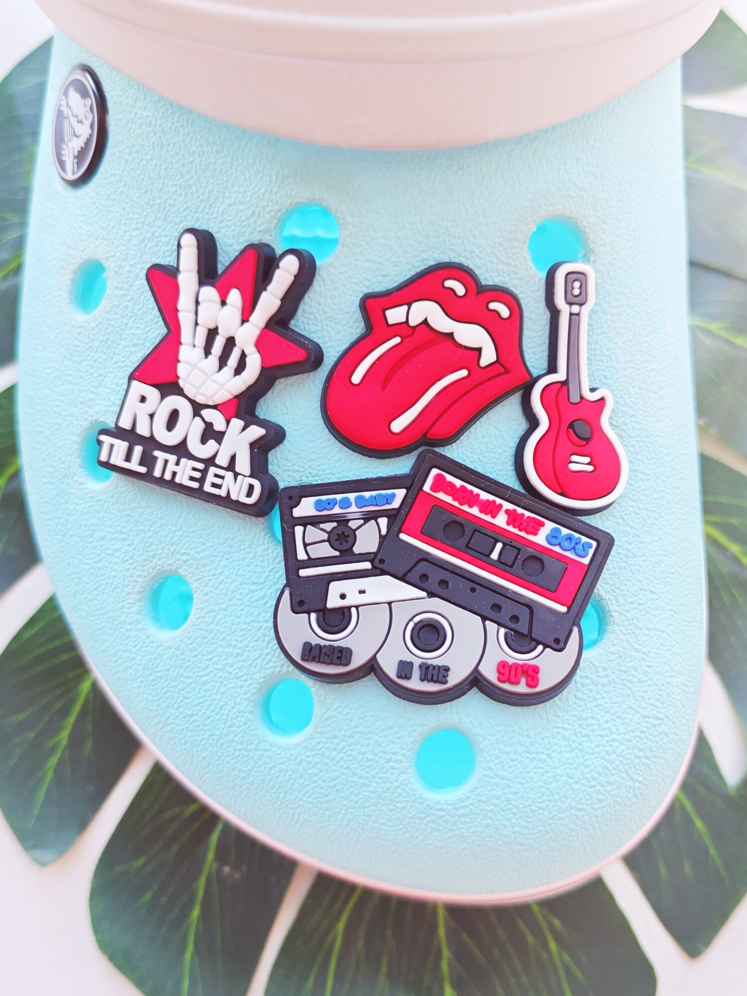 Джибитс гитара рок-музыка на Crocs кассета