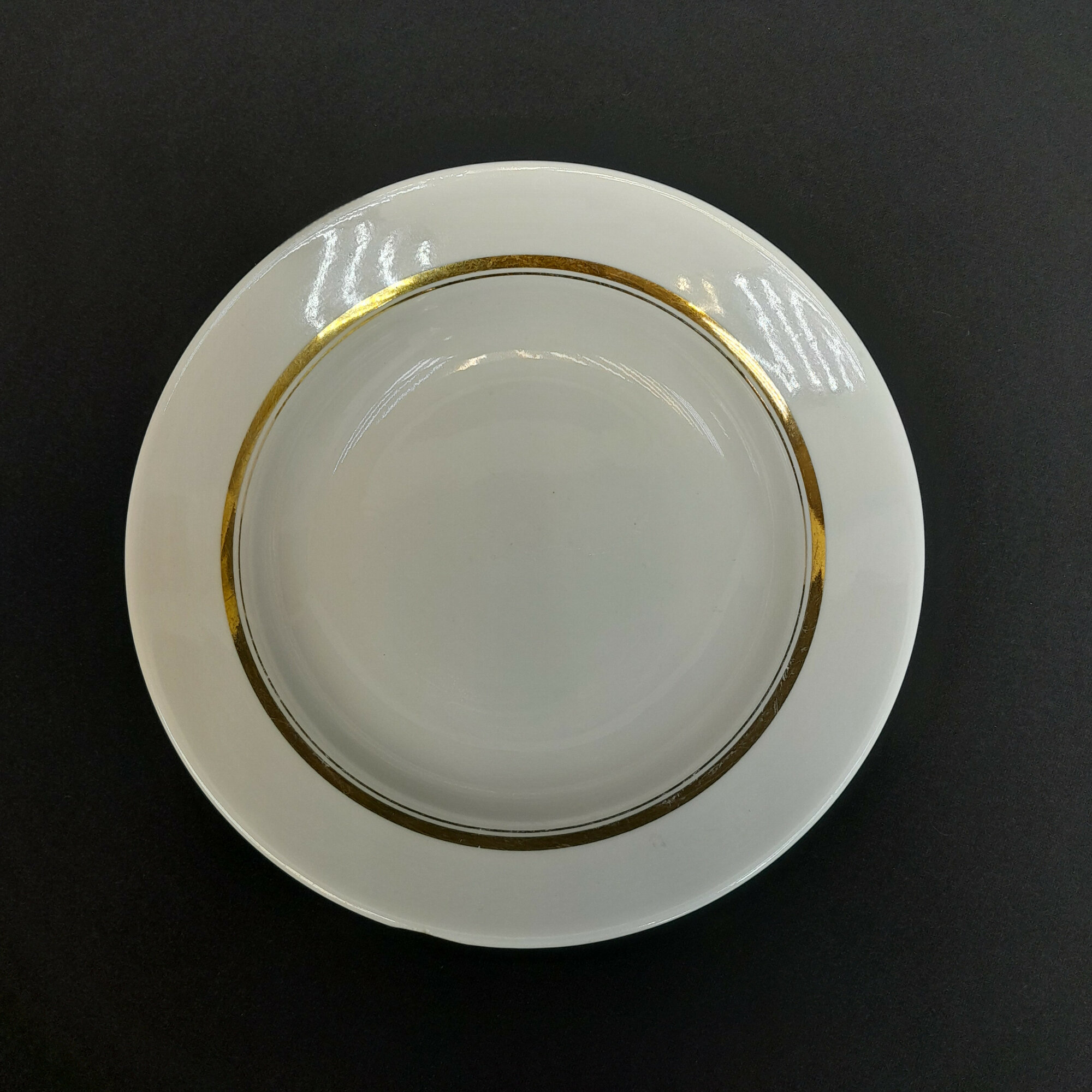 Винтажная суповая тарелка, Дулево, фарфор позолота 24 см, СССР